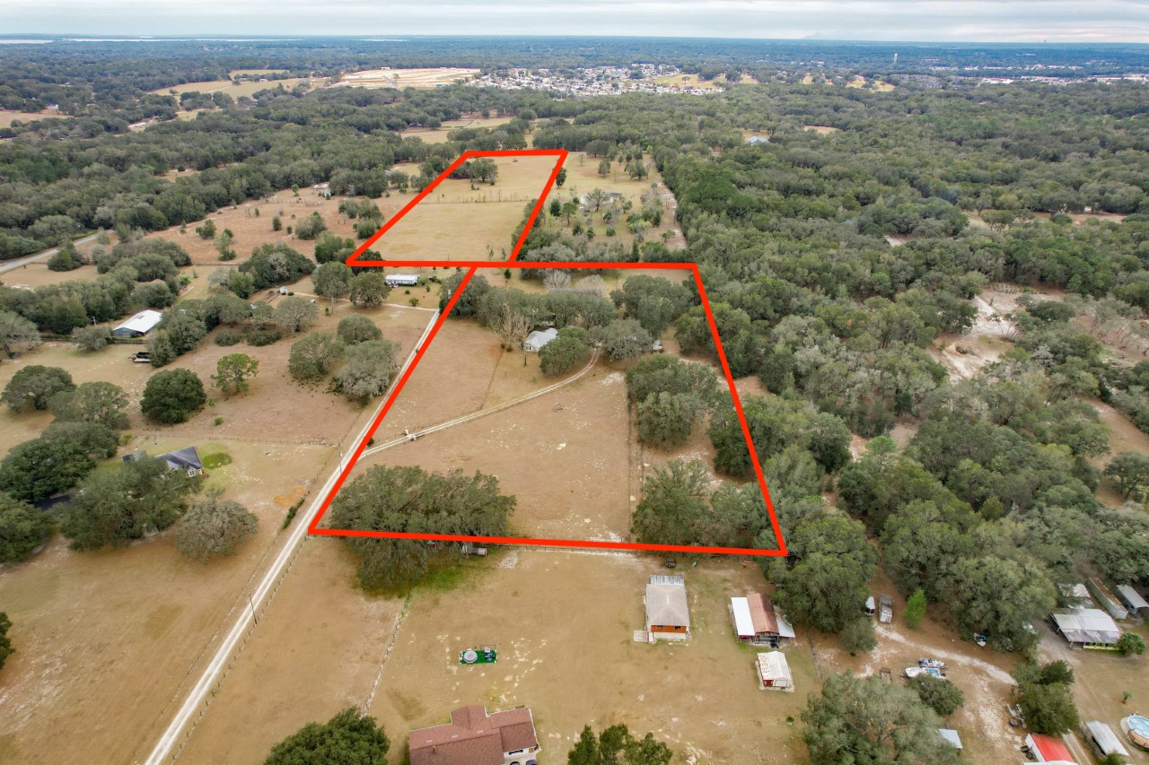 18 Acre Turn Key Horse Farm - $851,950 | JRW Properties, Inc.